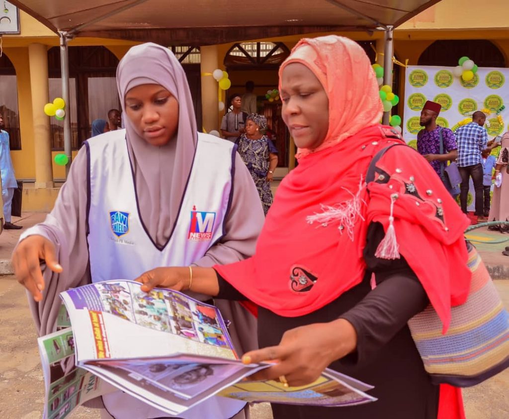 Muslim News team takes awareness to Alausa, calls on Muslims to invest ...