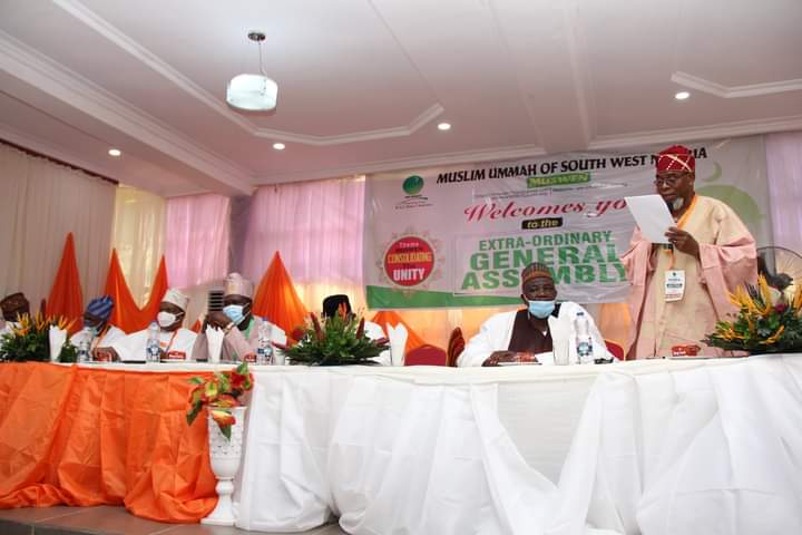 Alhaji Rasaki Oladejo is New President of MUSWEN - Muslim News Nigeria