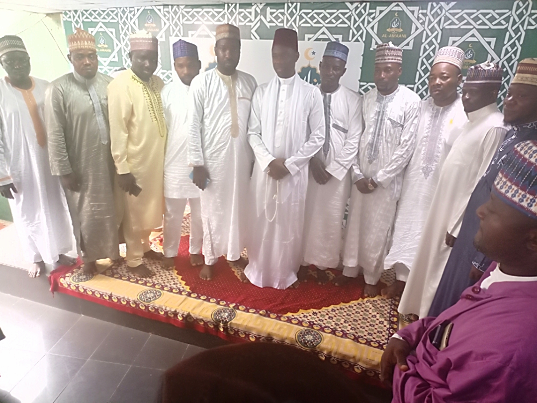 Muslim News team visits Sheikh Onikijipa in Lagos, dedicates August ...