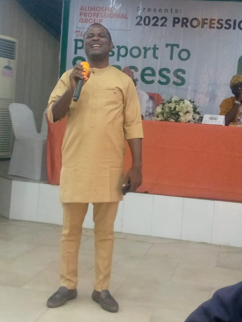 Alimosho Professional Day: Plan and rely on Allah, your passport to ...