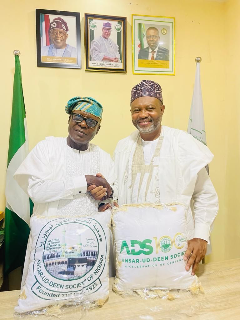 NAHCON Boss visits Chief Imam of Lagos, NASFAT, ADS leadership, seeks ...