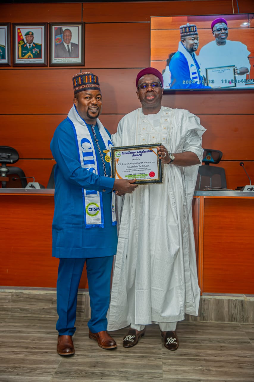 Mumuni wins 'Icon of the Year 2024', tasks leaders on community ...