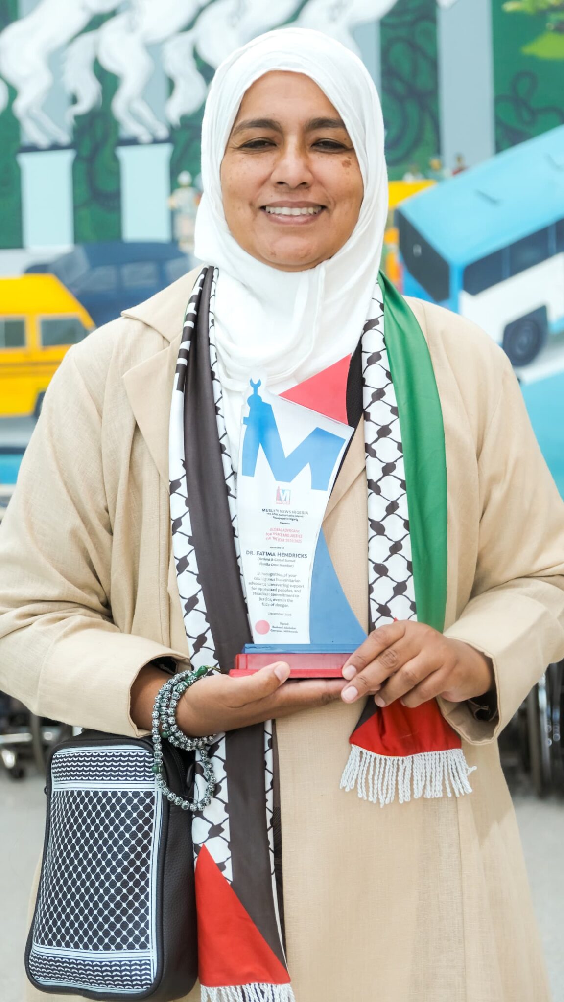 South African activist Dr Hendricks receives Global Advocate for Peace ...